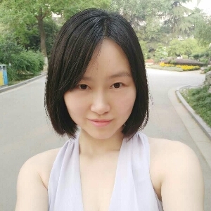 一只可爱鹰 