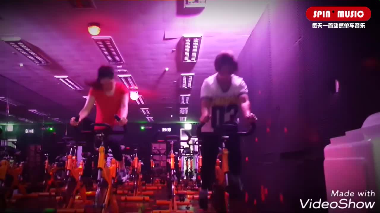 [动感单车]踩单车就是要有这种感染人的活力!