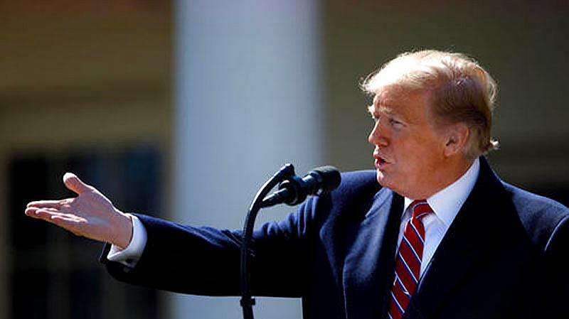 特朗普会不会扣动扳机?波斯湾突发重大事件,战争的借口已经出现