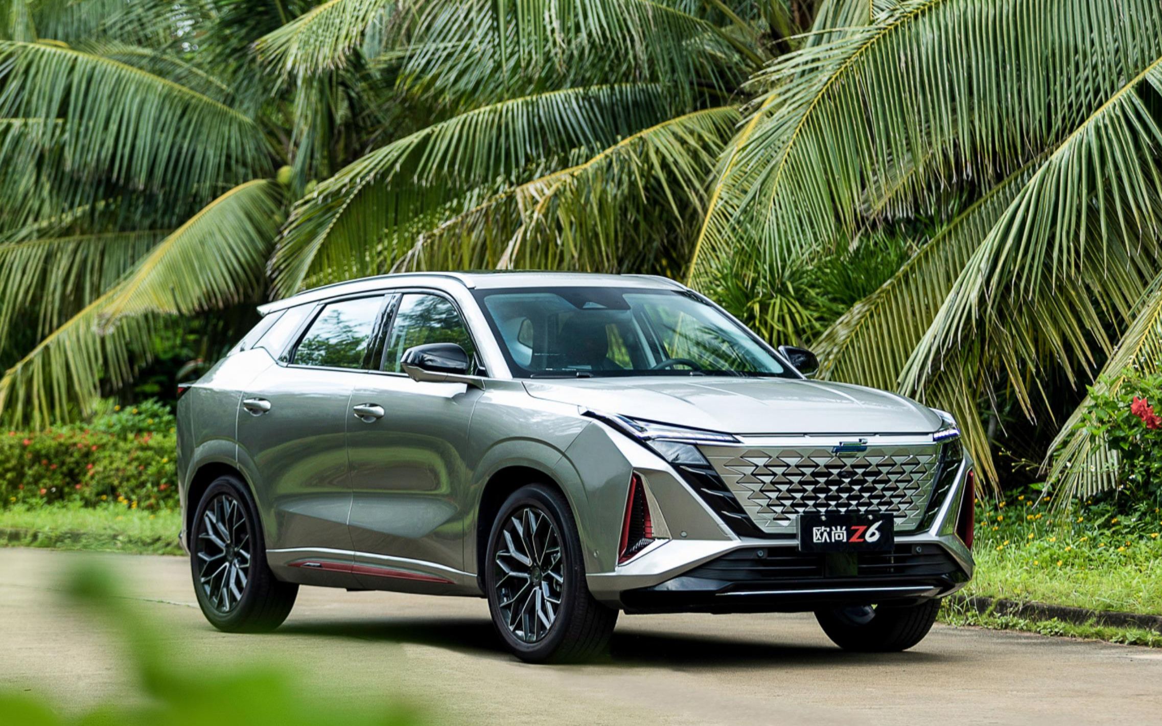 【新车上市】长安欧尚Z6售9.99-17.58万元!核心卖点解析