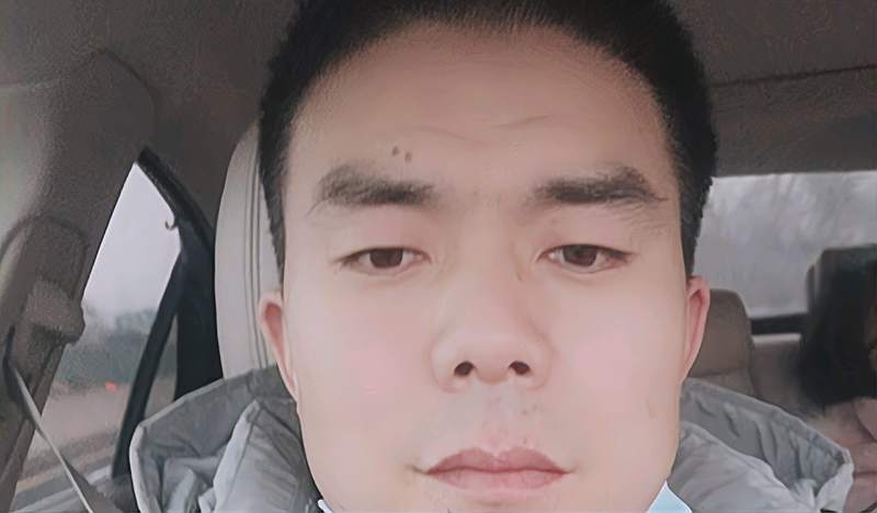 行程码带星,但愿能顺利到家!希望我们的周一刀能留情!