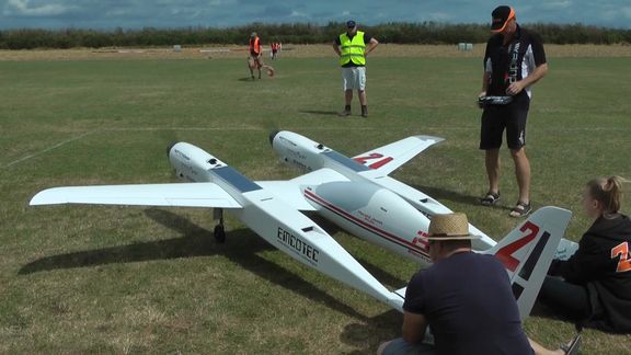 RC模型飞机;这么奇葩的飞机的 没想到 飞行性能也是想当的好