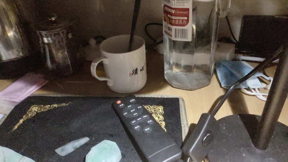 三分钟让你感受翡翠的种老种嫩