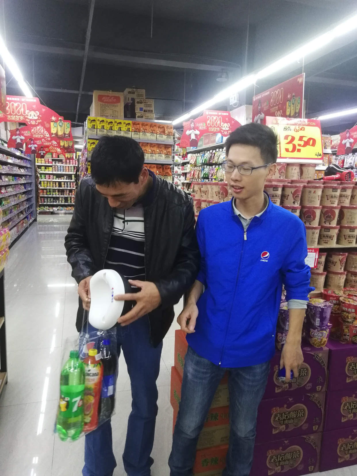 一线奋斗中的小杨杨 