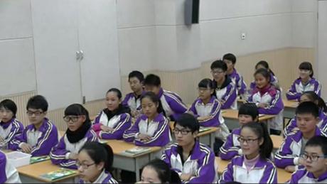 人教版八年级生物上册公开课视频:鱼01