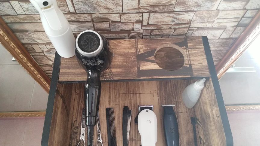 发型师都用什么工具?