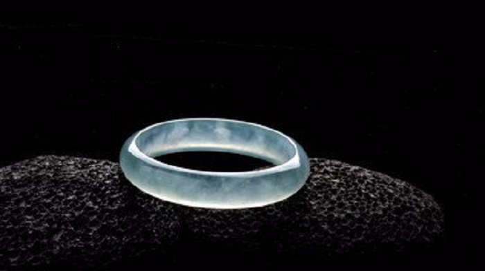 价值80000翡翠原石,赌冰种手镯,从原石到成品全程记录!