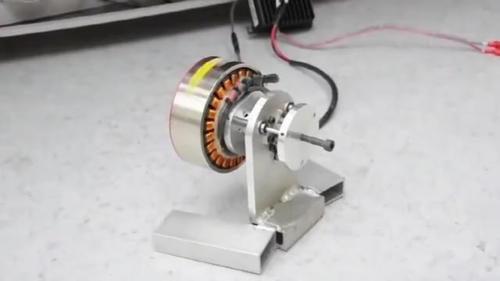 科技:电动车电机是如何变速的原理很简单,做个简单粗暴的实验看看