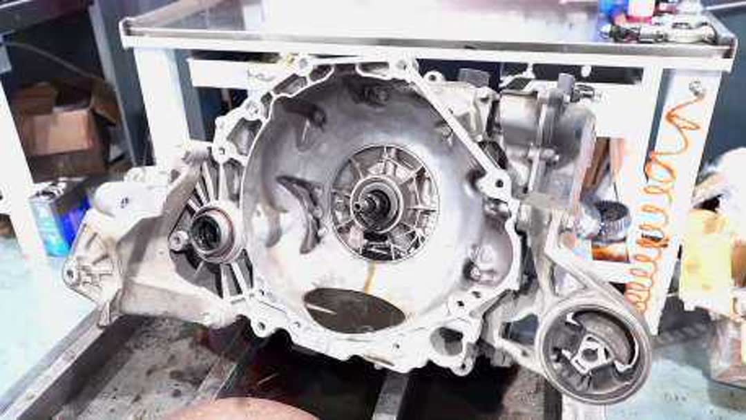 别克6AT变速箱故障维修,换假配件的后果?