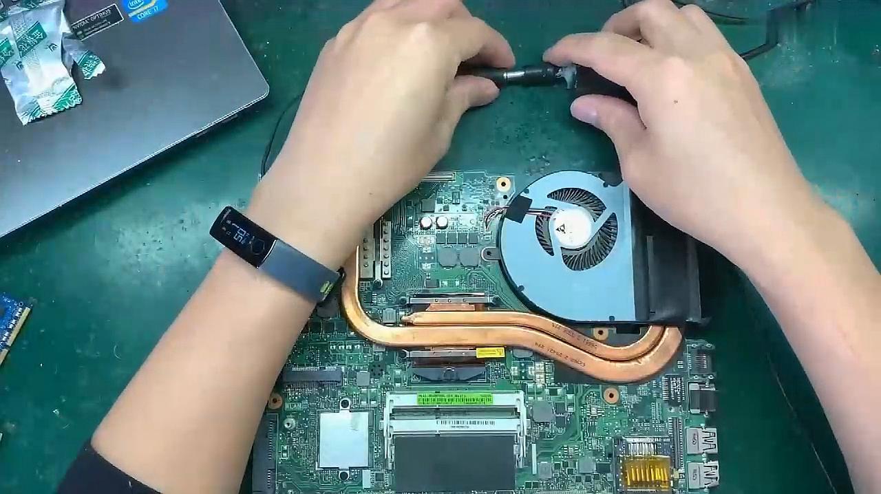 ASUS N56 主板变形了还能修复?