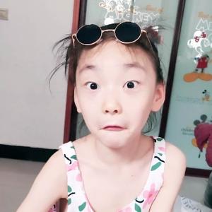 槐树底下扯闲篇 