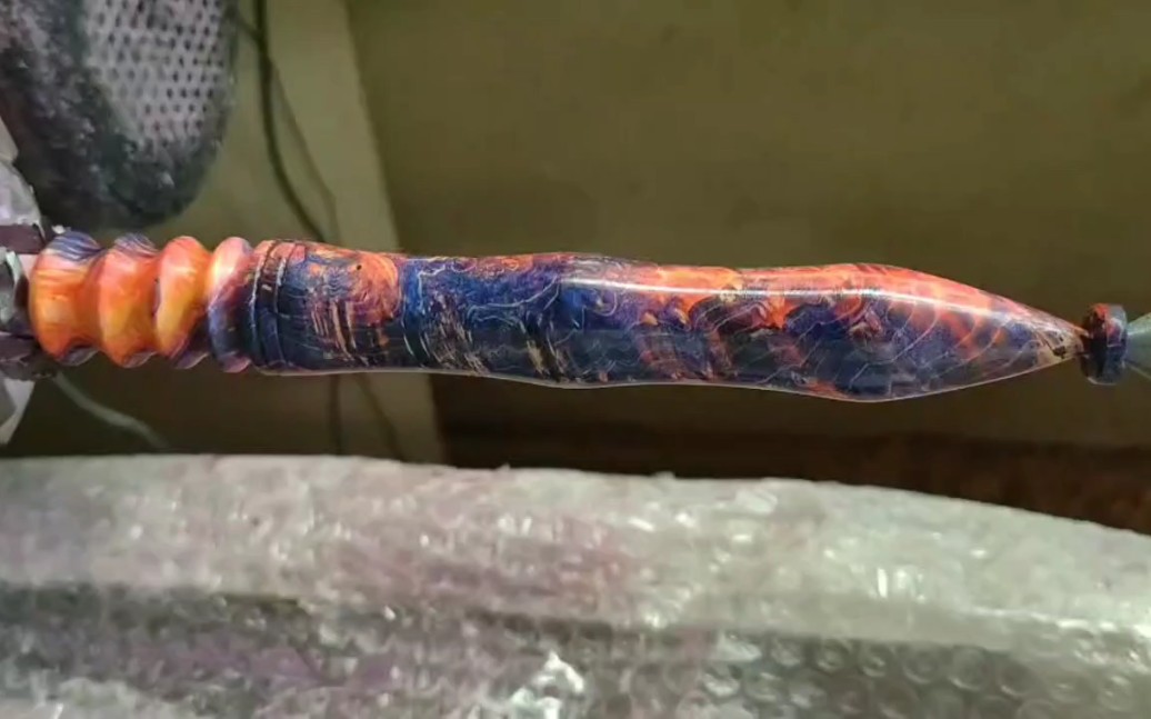一个稳定木皮革打磨棒的诞生