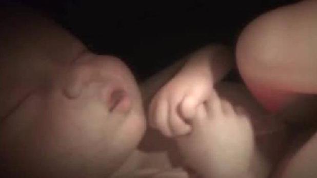 分娩过程中,胎宝宝在做什么?网友:原来宝宝这么努力