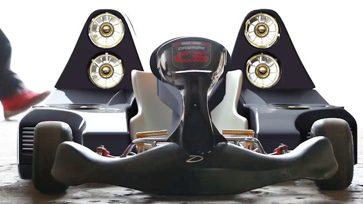 一款纯电动卡丁车,开动后1.5秒可以达到约100km,相当刺激带感!