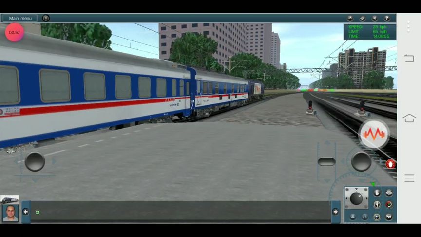 和谐电2b牵引特197次列车出宝鸡站。