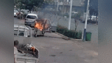 【安徽】亳州一电动三轮车上装载的液化气罐发生爆炸 周边住房玻璃...