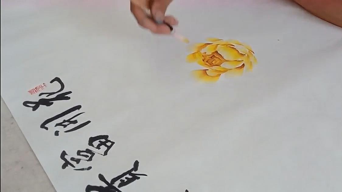 国画大师教你如何画好牡丹花头,跟着视频学,简单又好看!