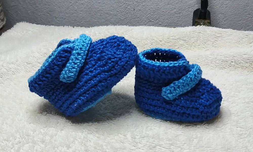 时尚宝宝鞋的钩织方法,难度3颗星,穿起来很可爱