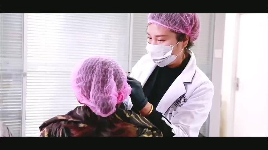 开始设计眉形定边框小技巧,半永久培训教学视频