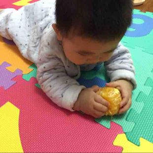 我家澄澄爱读书 