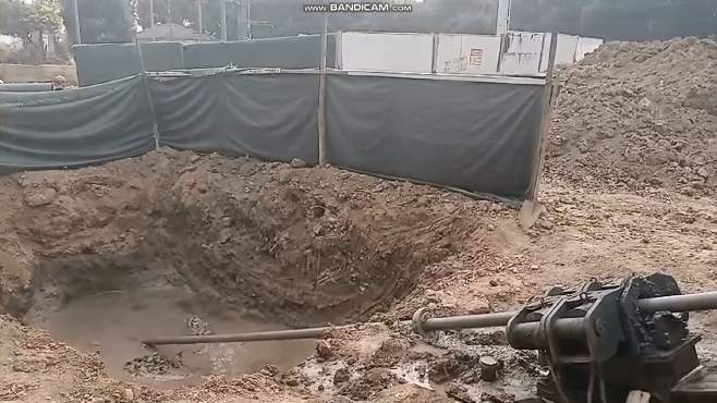 穿地利器,拖拉管施工中