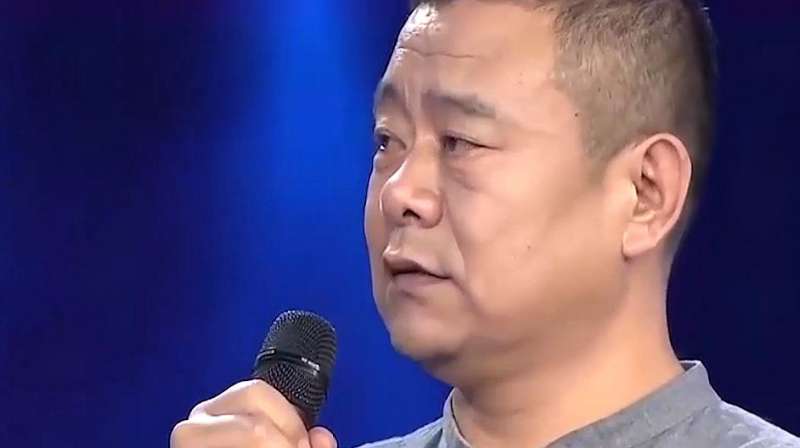 行政管理人员登上央视,讲述妻子被冷冻全场惊讶,唱歌不同凡响