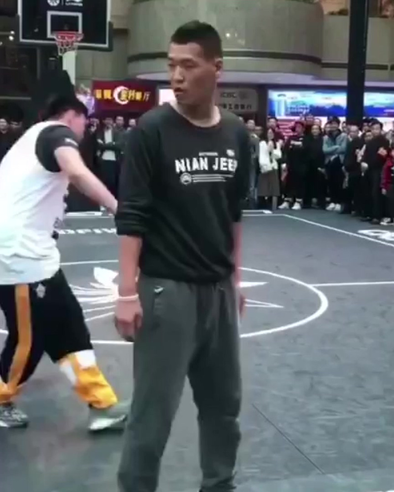 去你的篮球梦,球迷:这意识就别打篮球了还是去演戏吧