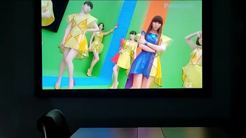 #松下投影机 #办公会议投影 #热门高亮度 #大屏幕