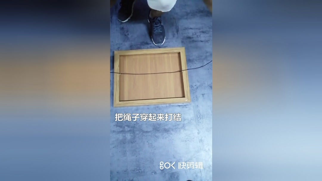 悬挂电表箱安装视频