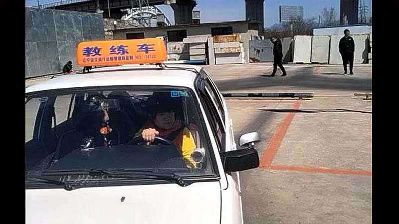 科目二左倒库,原来这个方法这么简单,一步到位!