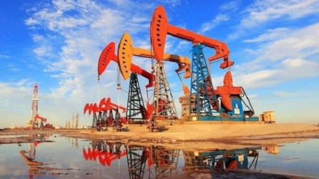 我国2千亿买一废地,西方正想看笑话,结果发现4万亿石油