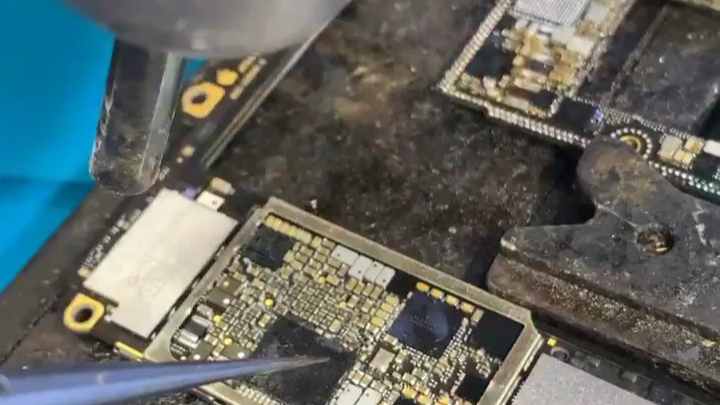 拆电源一定要快 不然容易爆CPU