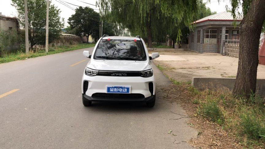 这款车竟然可以油电光三用?配置也很不错