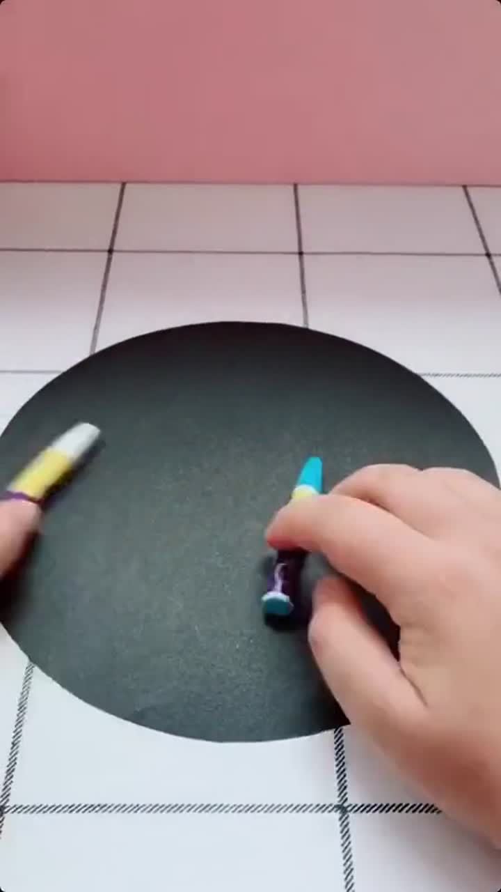 幼儿园手工 儿童创意画 --荷塘夜色