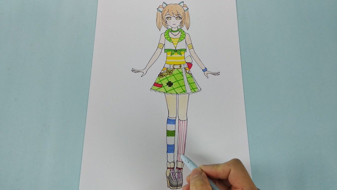 菲梦少女:杨松儿简笔画,这款清纯蔓青格简单漂亮 ,一起来画吧