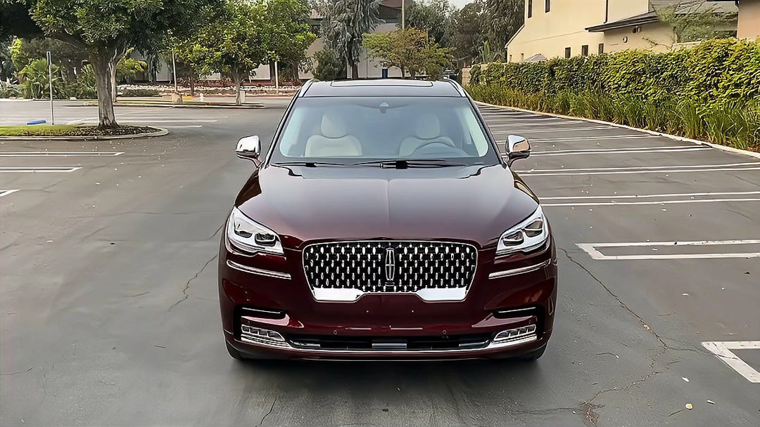 高清实拍2021款林肯飞行家Aviator，近距离了解后，买不买自己定