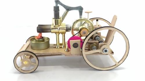 自制模型汽车,安装变速箱和方向盘,点燃发动机后真能跑