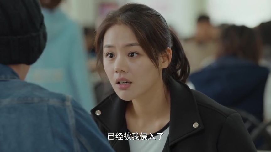 《奇葩朵朵》美女记者校园采访同学,各种奇葩问题