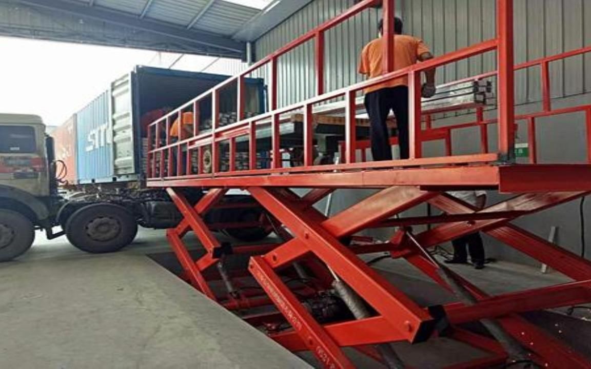 液压导轨升降货梯 仓库厂房载货升降电梯平台 大吨位升降货梯 超市...