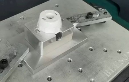 一次性使用腹腔镜用穿刺器之超声波焊接