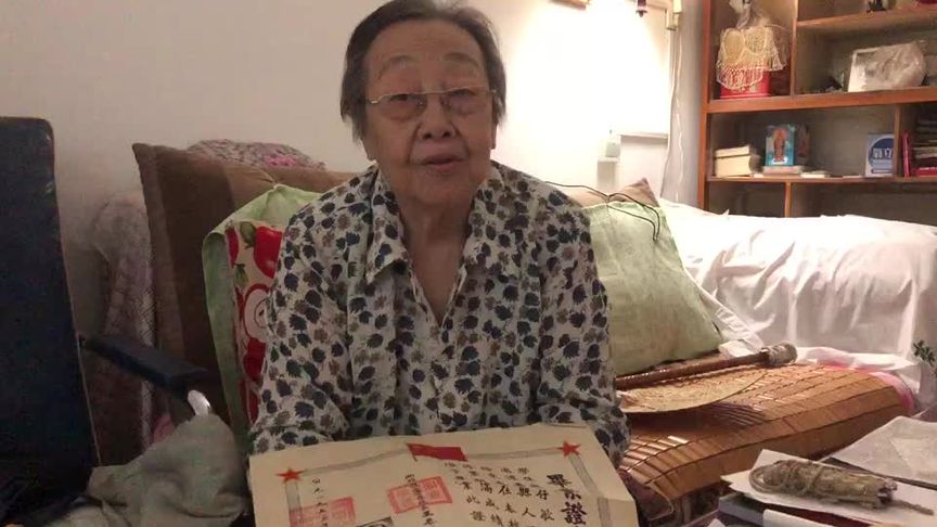 后续| 89岁师姐决定效仿吴思:将来也回母校当“大体老师” 吴思荣获“...