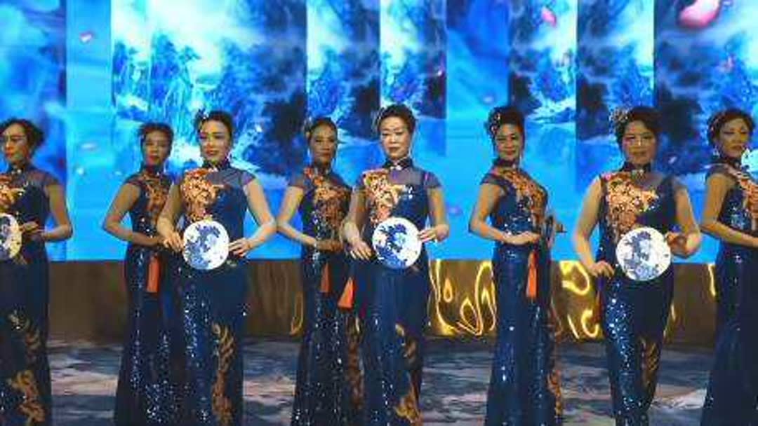 衡阳市2021旗袍春晚:魅力模特艺术团旗袍秀--《水墨兰亭》