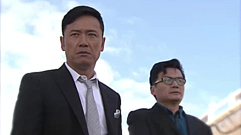 毒枭对卧底展开报复,最后才知道自己杀死没相认的亲生女儿。