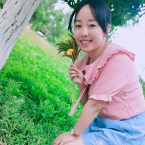 张班长家小何 