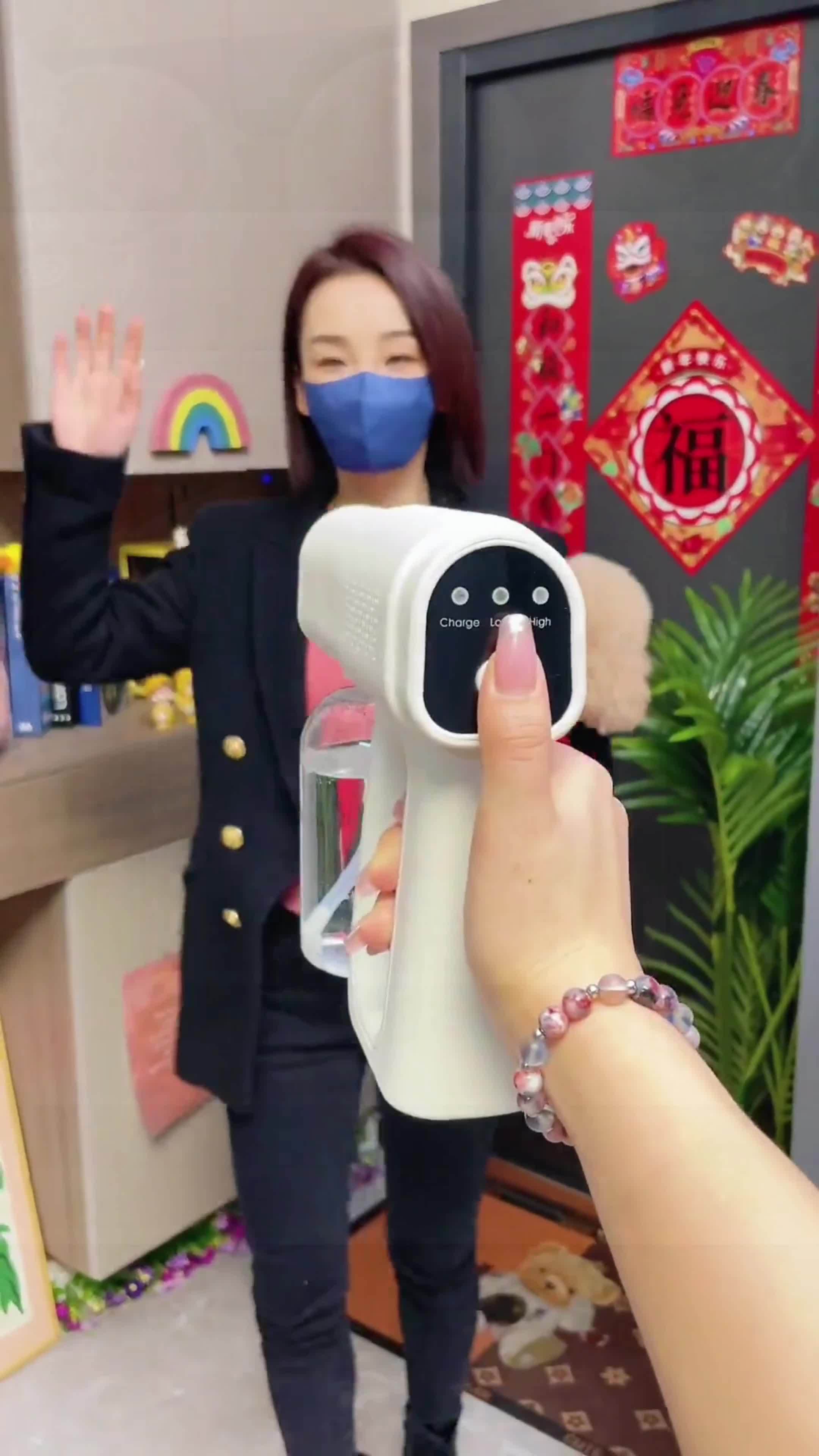 以后家里就离不开这消毒喷雾枪了进家门的东西都需要喷一喷实用好物...