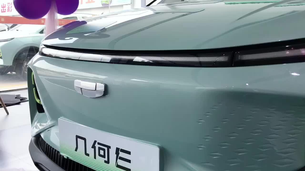 #几何汽车#几何E 青春精品suv