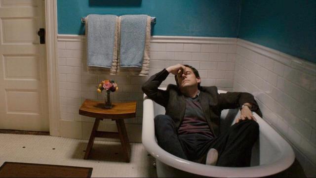 小行星即将撞击地球,威力足以毁灭地球,人类时间只...