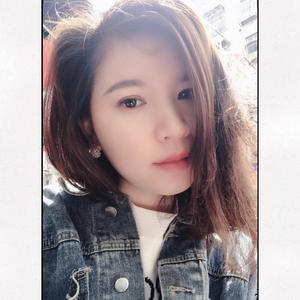 在监利的月月吖 
