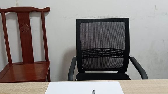 大部分学生拿笔姿势是错的,对此你有什么高见?可以一同探讨。