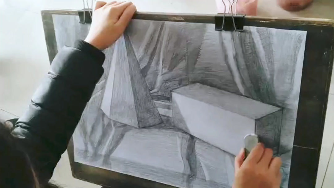 北京艺方学员唐小韦素描几何形体 零基础学素描